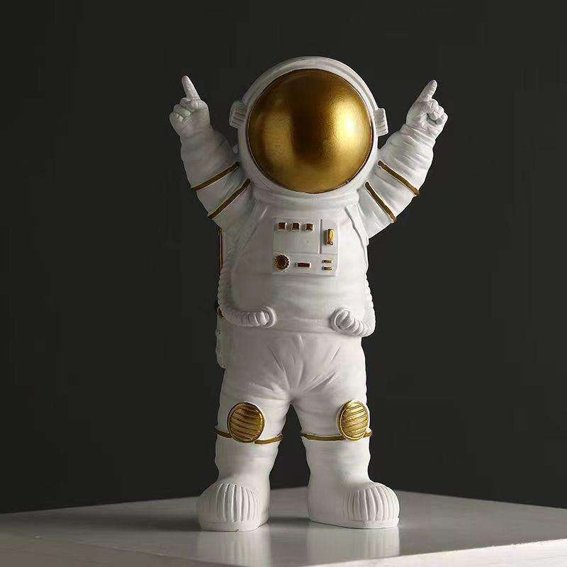 Astronaut Office Desk Figurines – CozyDev
